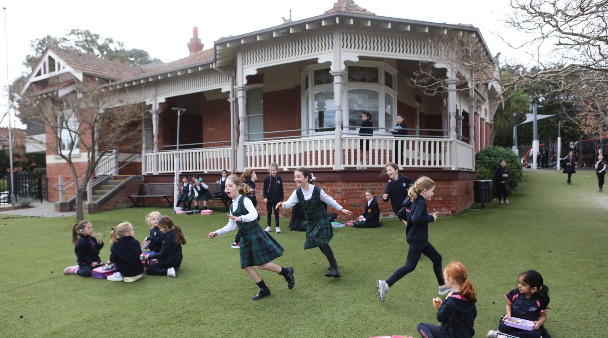 Location and Transport | Strathcona Girls Grammar