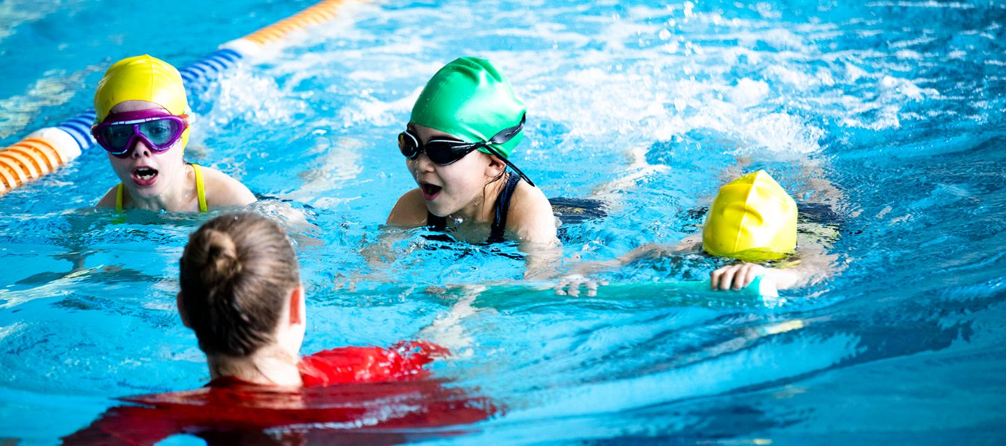 Learn to Swim and Water Safety Program | Strathcona Girls Grammar