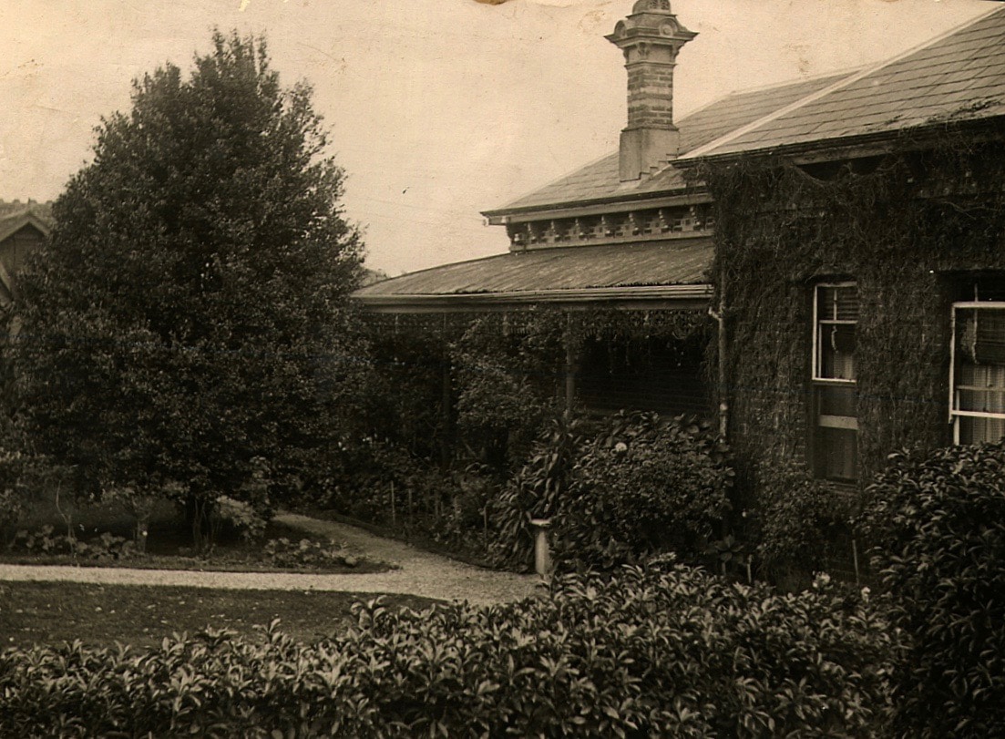 History | Strathcona Girls Grammar